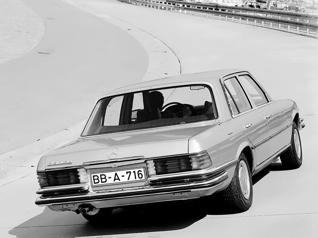 Mercedes-Benz S-class (W116) 450 SE,SEL (116.033) (218 Hp)